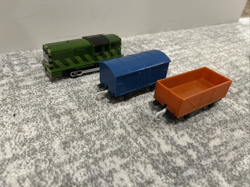 Thomas & Friends Trackmaster Green Salty W/cars | eBay