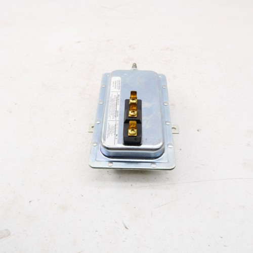 CLEVELAND CONTROLS DFS-221-112 120-277VAC 15A NSNP | eBay