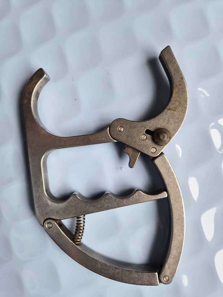 Super Rare Vintage German Heinkel Nipper Heavy-duty Police Handcuffs ...
