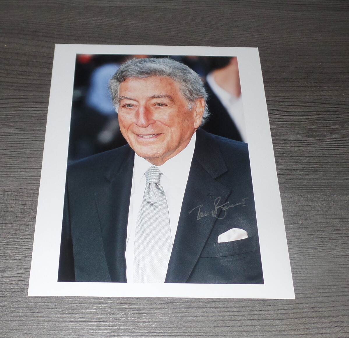 Tony Bennett (+), Original Signed Photo 20x25 cm + COA (A124) | eBay