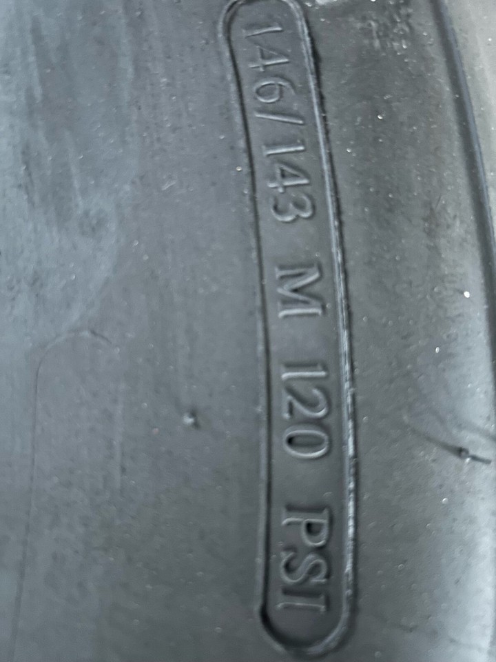 11R22.5 (4-Tires) NEW ROAD CREW 11R22.5 R100 STEER ALL POSITIONS 16 PLY ...