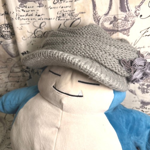 Y2K VTG Scene Womens Gray Knit Slouchy Beanie Hat with Flower Accent | eBay