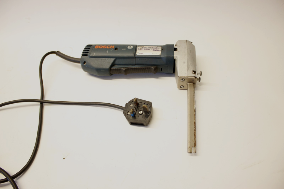 Bosch GSG 300 2 240V 350W Foam Rubber Insulation Cutter | eBay UK