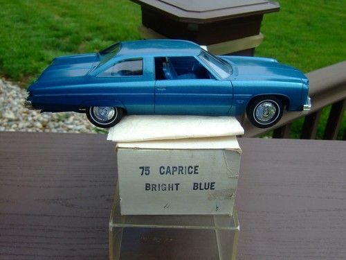 1/25th Scale 1975 Caprice-TISSUE-BOX-EXCELLENT- | eBay