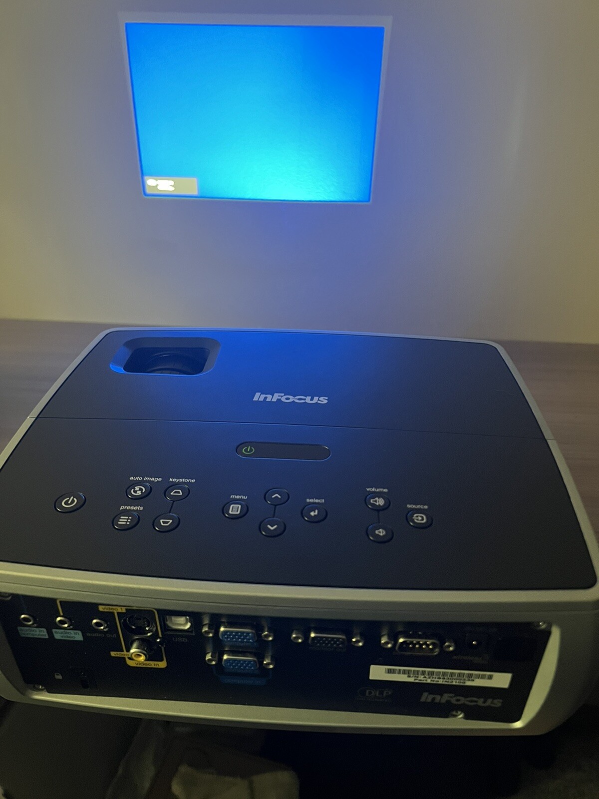 InFocus IN2106 DLP Multimedia Video Projector | eBay