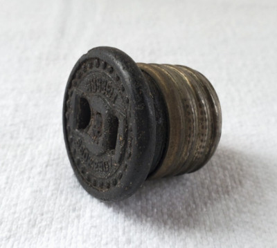 Vintage Hubbell Light Socket 2 Prong Plug In Outlet Adapter... Works | eBay