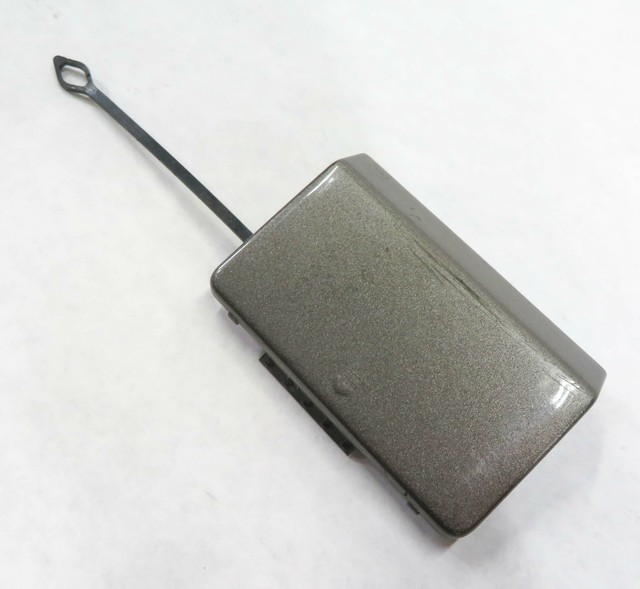 10 MERCEDES E Class W212 Rear Bumper Tow Hook Cover OEM 2128850426 for ...