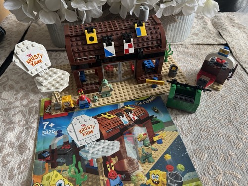 LEGO SpongeBob SquarePants: Krusty Krab (3825) Complete with Booklet No ...
