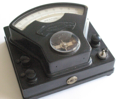 Amp & Voltmeters - Weston Dc Voltmeter Model
