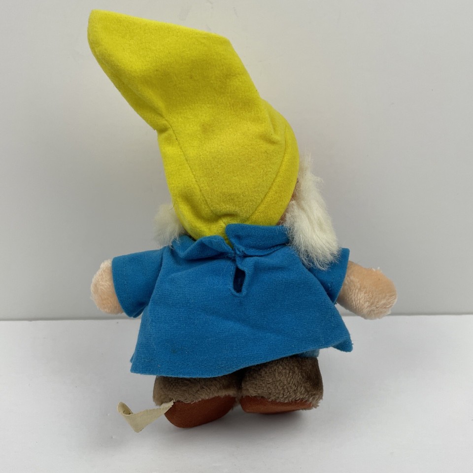Walt Disney's Snow White and the Seven Dwarfs Doc Plush Disneyland ...