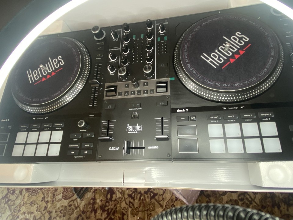 Hercules DJ Control Inpulse T7 - DJ Controller w/ moving platters ...