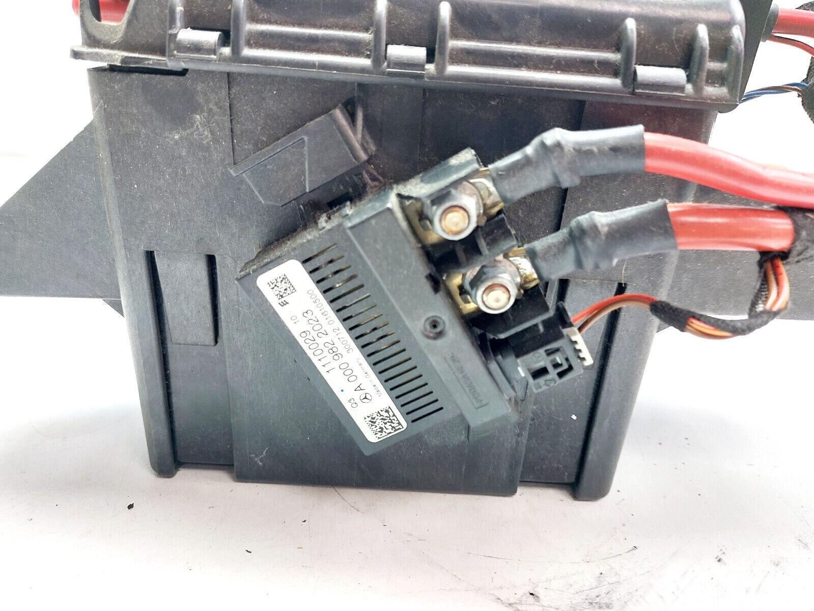 2012 Mercedes-Benz E Class W212 Additional Auxiliary Battery ...