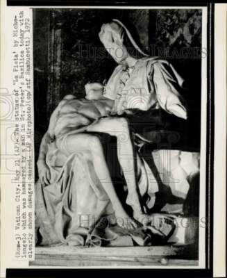 1972 Press Photo Michelangelo's "La Pieta," damaged by vandal in ...