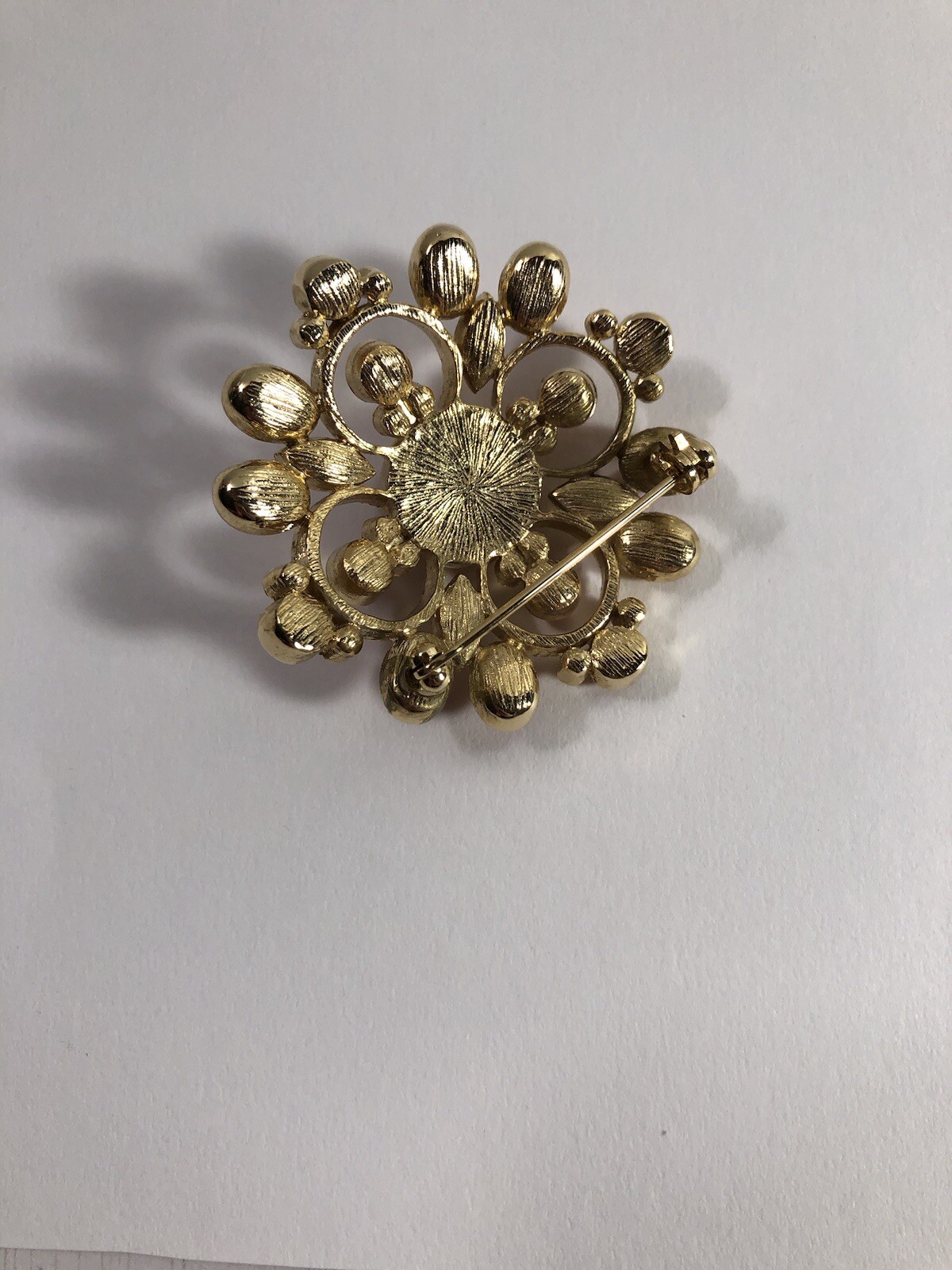 Jewelry Brooch Pin Rhinestone Orange Coral Round Circle Gold-Tone | eBay