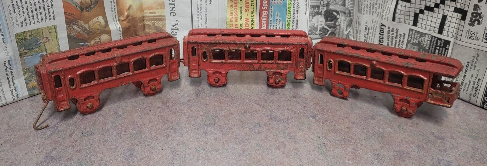VTG 1900 Cast Iron Floor Train 3 Red Cars | eBay
