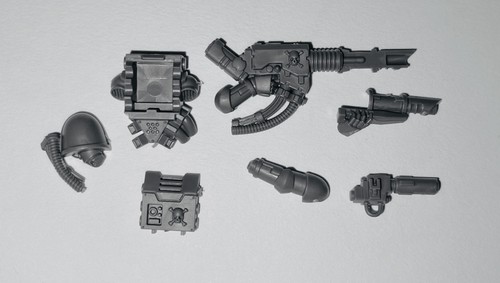 Warhammer 40k Space Marine Devastator Squad Lascannon (B) | eBay Australia