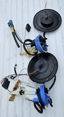 2001-2006 BMW E46 M3 RIGHT & LEFT PASSENGER FUEL PUMP & FUEL LEVEL ...