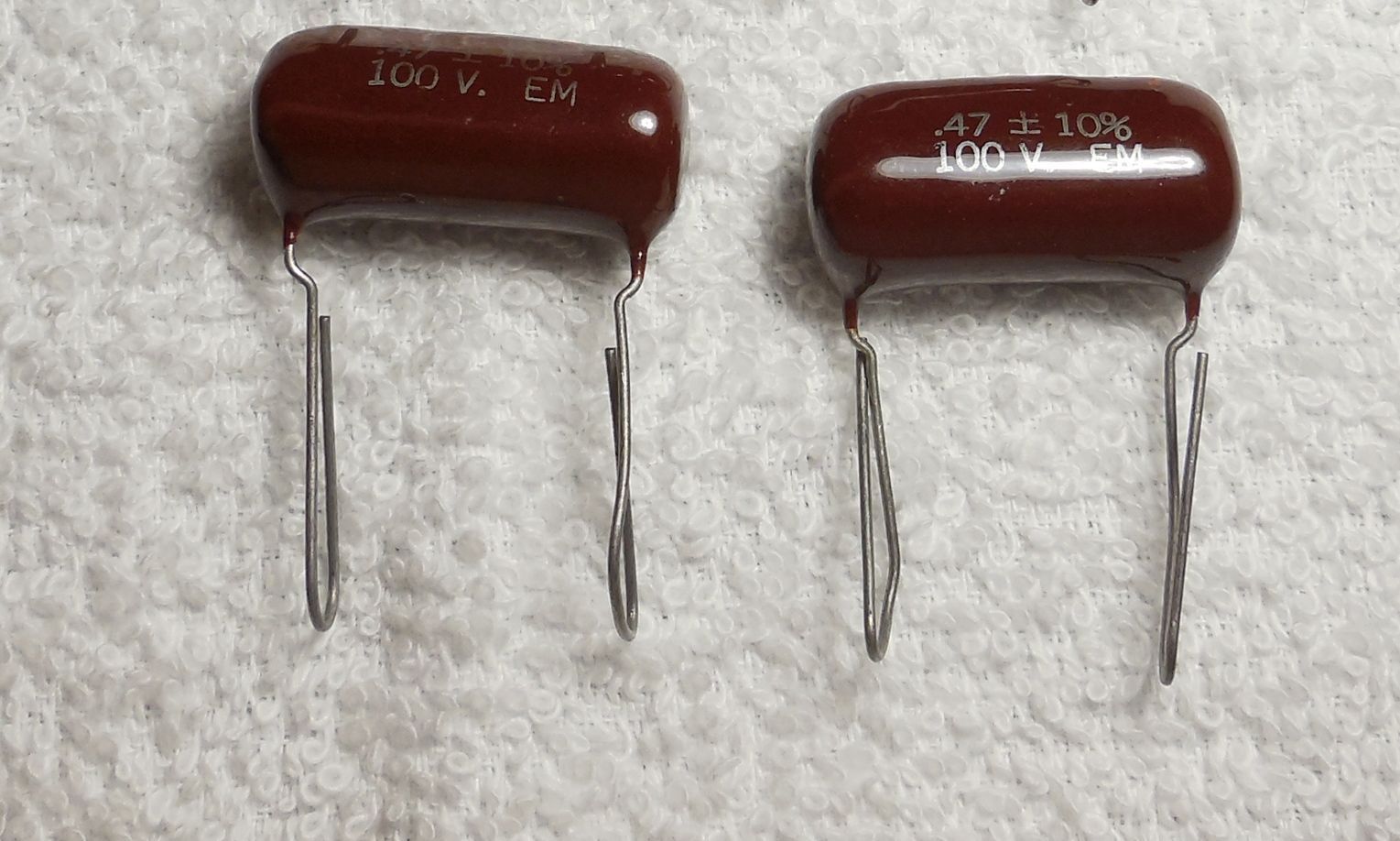 Qty(5) .47uf 100V Elmenco type MPD Mylar Film Chocolate Drop Radial ...