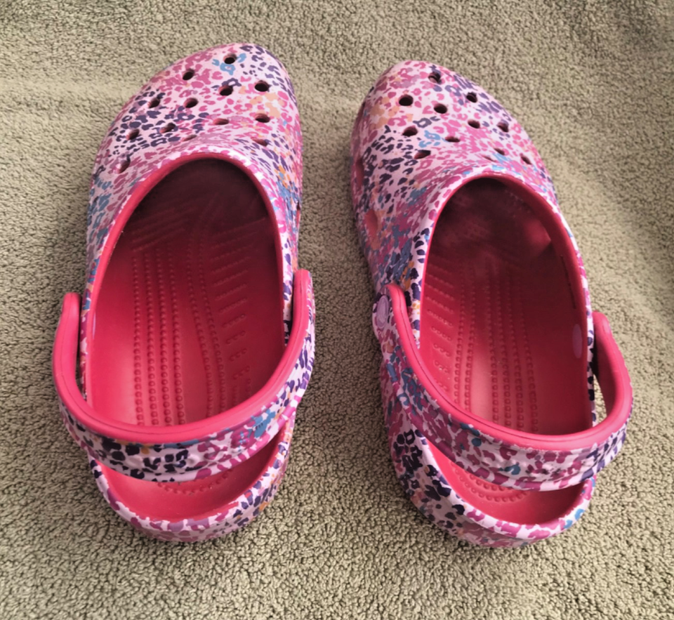 Crocs Classic Clog - Women’s Size 8 - Rare Floral Design - UNIQUE!!! | eBay