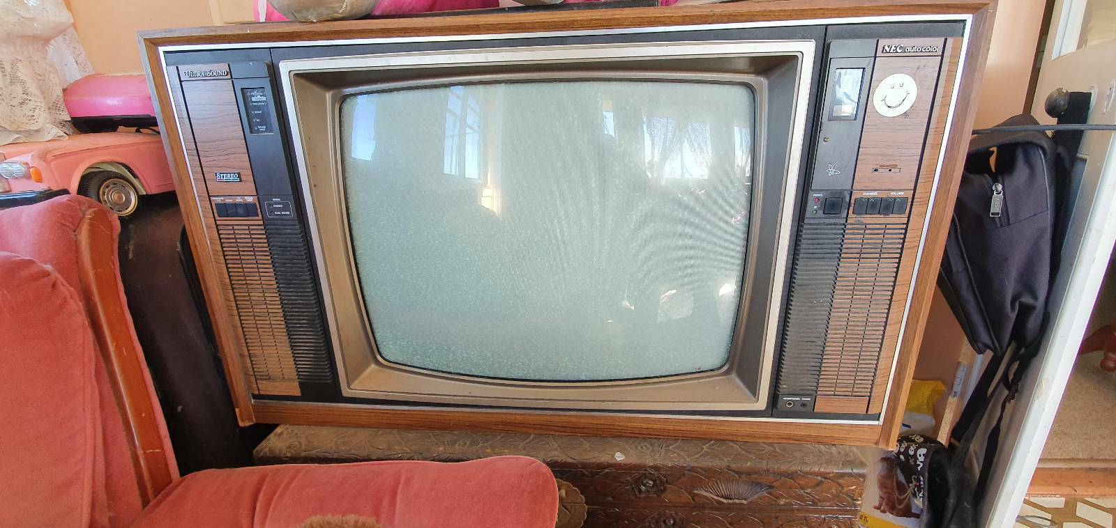 Vintage NEC color TV 60 cm | eBay Australia