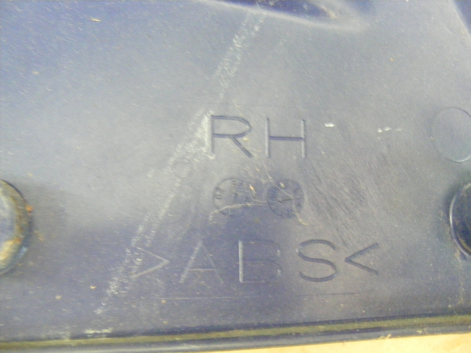 Yamaha GP 800/1200/1300 Right Side Engine Hatch Cover F0X-U377C-10-P0 ...