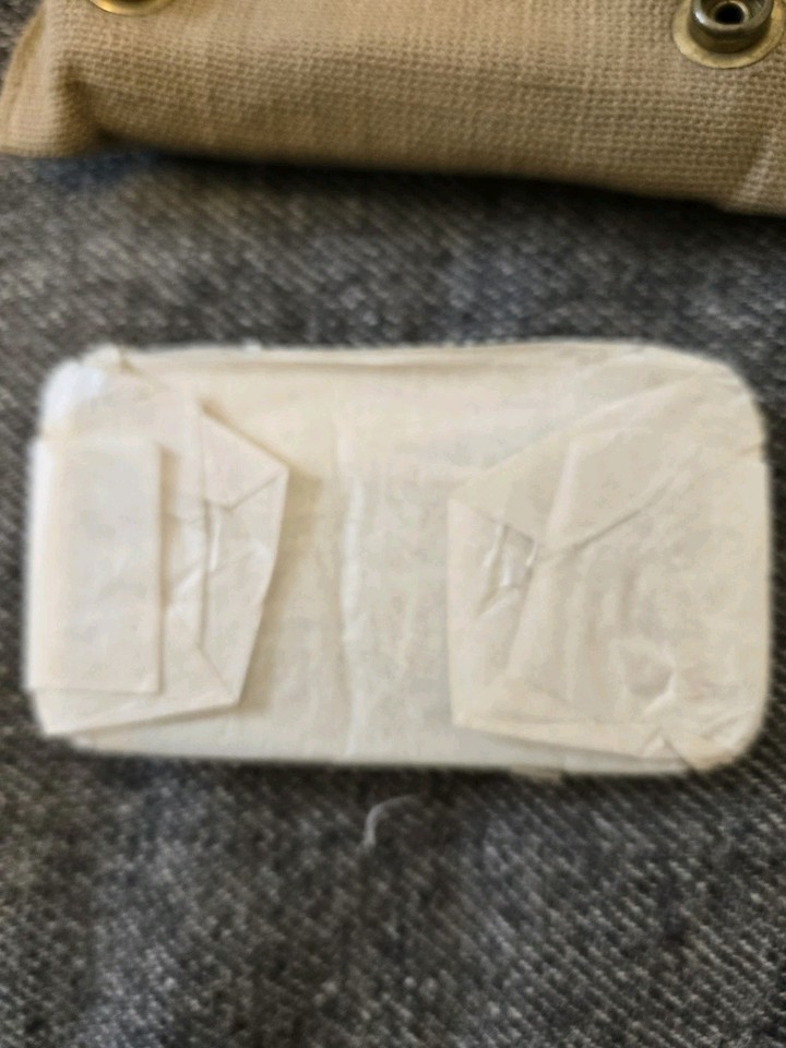 WW1 US FIRST AID KIT AND CARRIER KIT HAS BEEN OPENED GREAT FOR DISPLAY ...