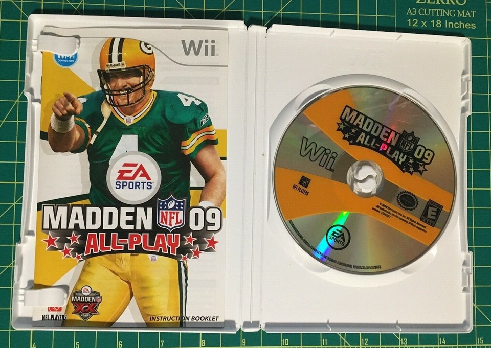 Madden NFL 09: All-Play (Nintendo Wii, 2008) Brett Farve Complete with ...