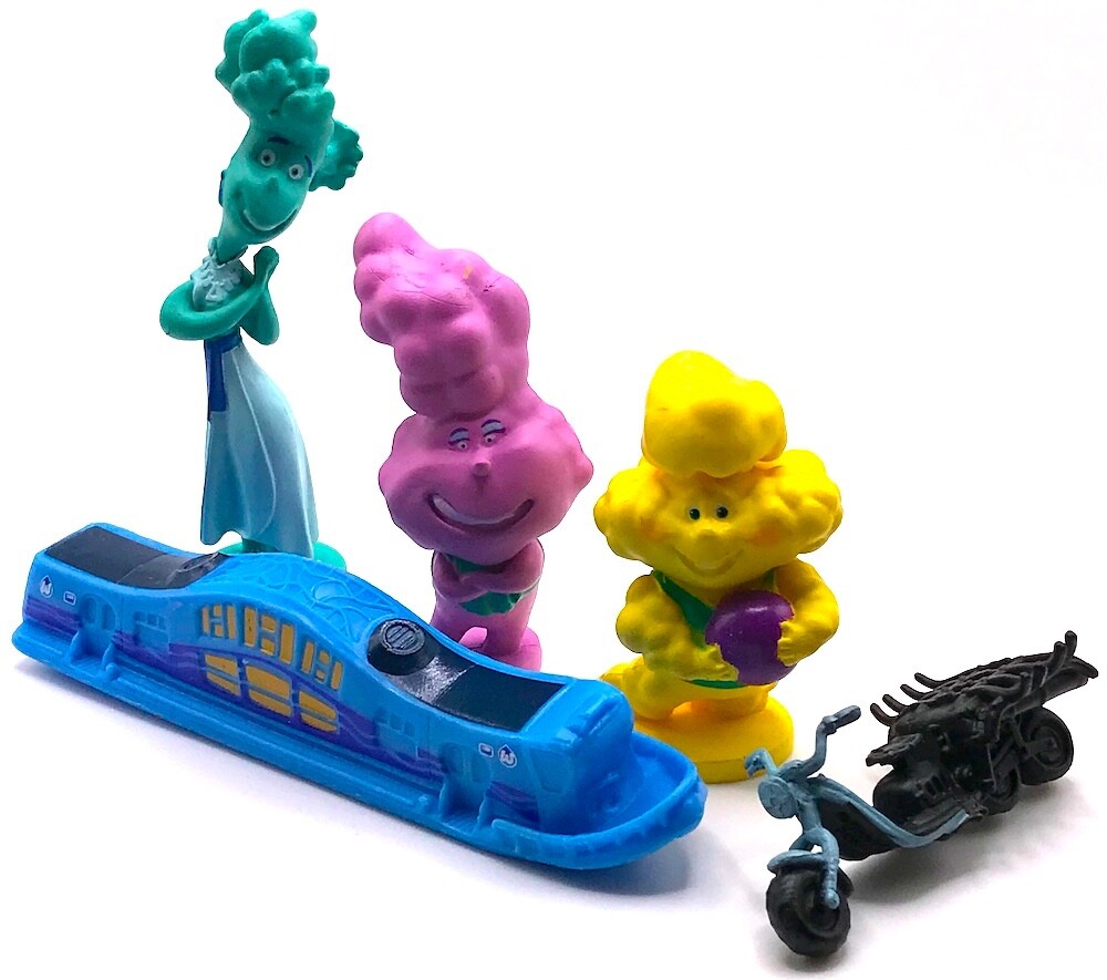 ELEMENTAL Figure Play Set DISNEY PIXAR PVC TOY Wade EMBER Bernie CINDER ...