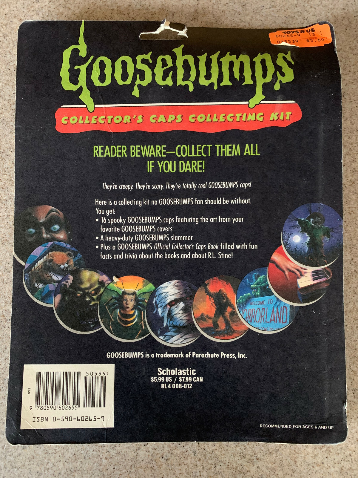 Goosebumps Original Series 35+ Book Lot, 2 Lights, Caps Kit, Tales to ...