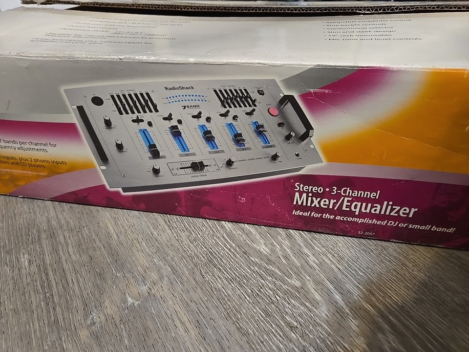 Radio Shack MPA-250A Rack Mount Mixer Stereo Amplifier 250w Silver New ...