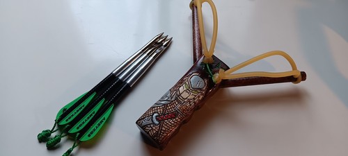 HANDMADE PREDATOR SLINGSHOT 3 STEEL TIP CARBON ARROWS 100 RDS CLAY AMMO ...