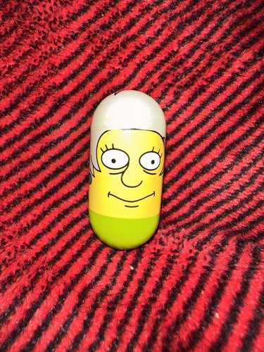 Simpsons Mighty Beanz 2004 #13 EDNA KRABAPPEL Bean Retired | eBay