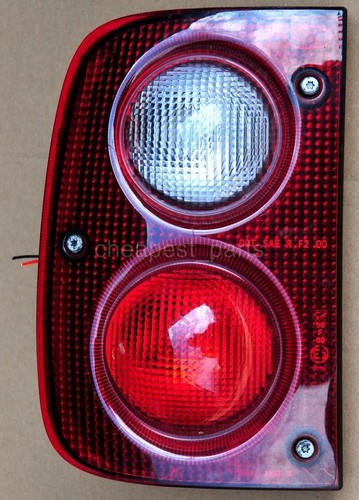Land Rover Freelander 1 1997-03 N/S left rear light / lamp with bulbs ...