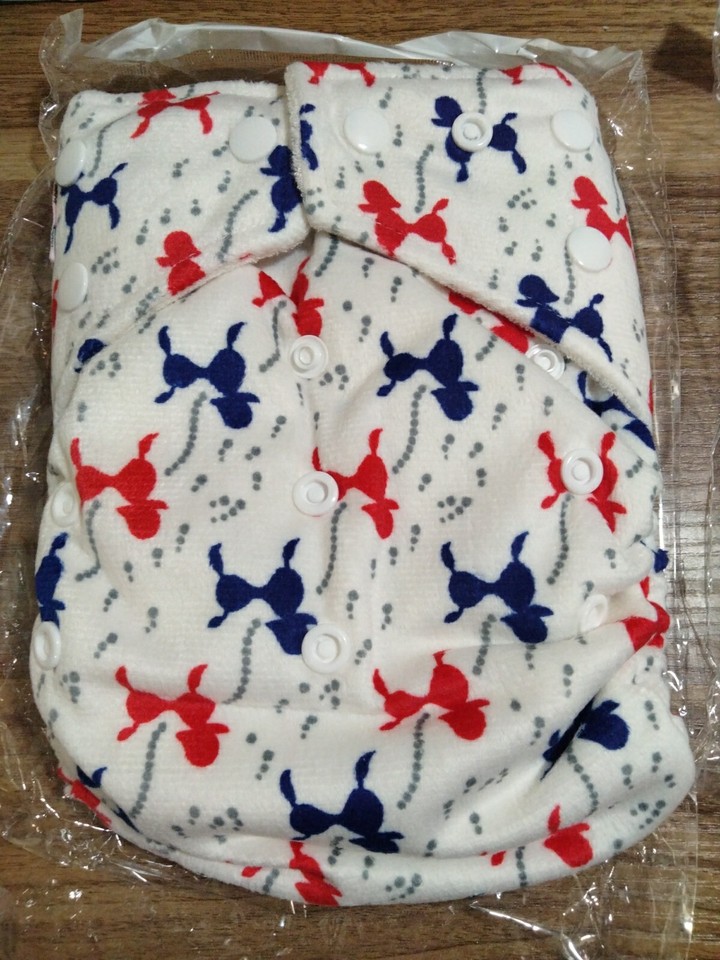 KaWaii Green Bamboo Baby Diapers with 2 Bamboo Absorbent Inserts Lot Of ...