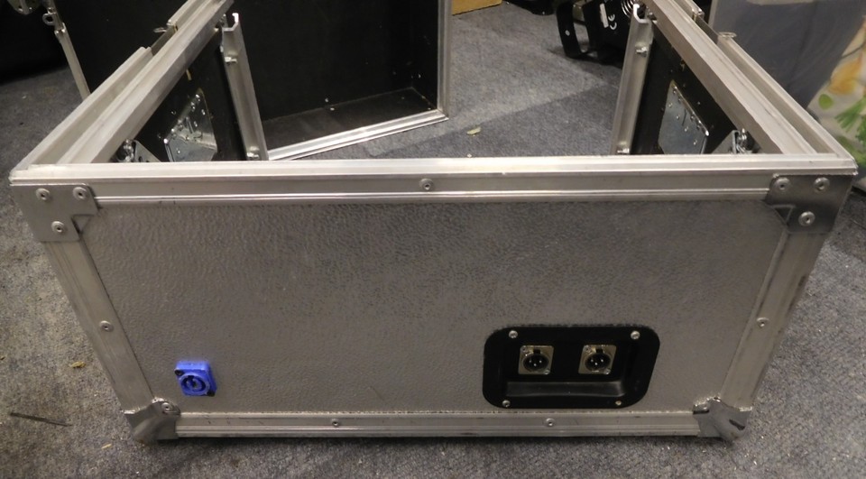 Silver Aluminium Pro DJ FLIGHTCASE Case 9U Top 4U Front POWERCON XLR ...