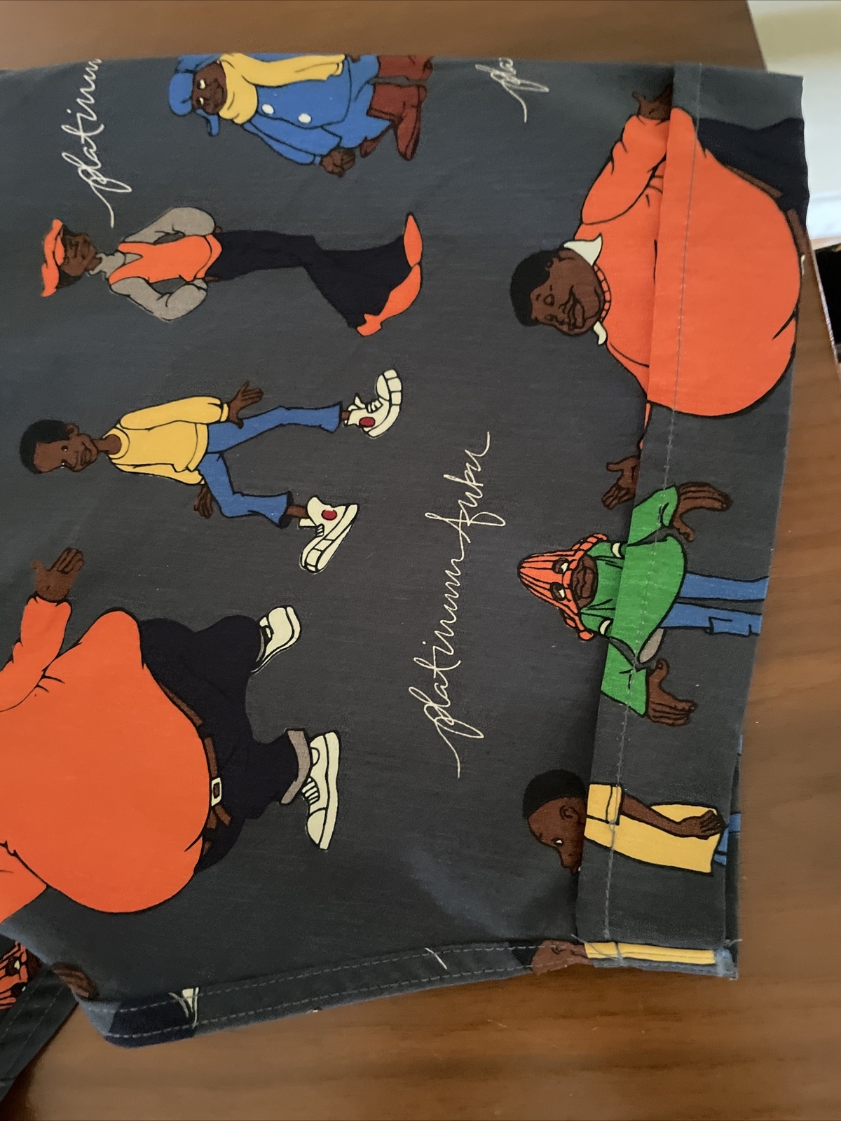 Platinum Fubu Fat Albert Junkyard Gang Print Collar S… - Gem