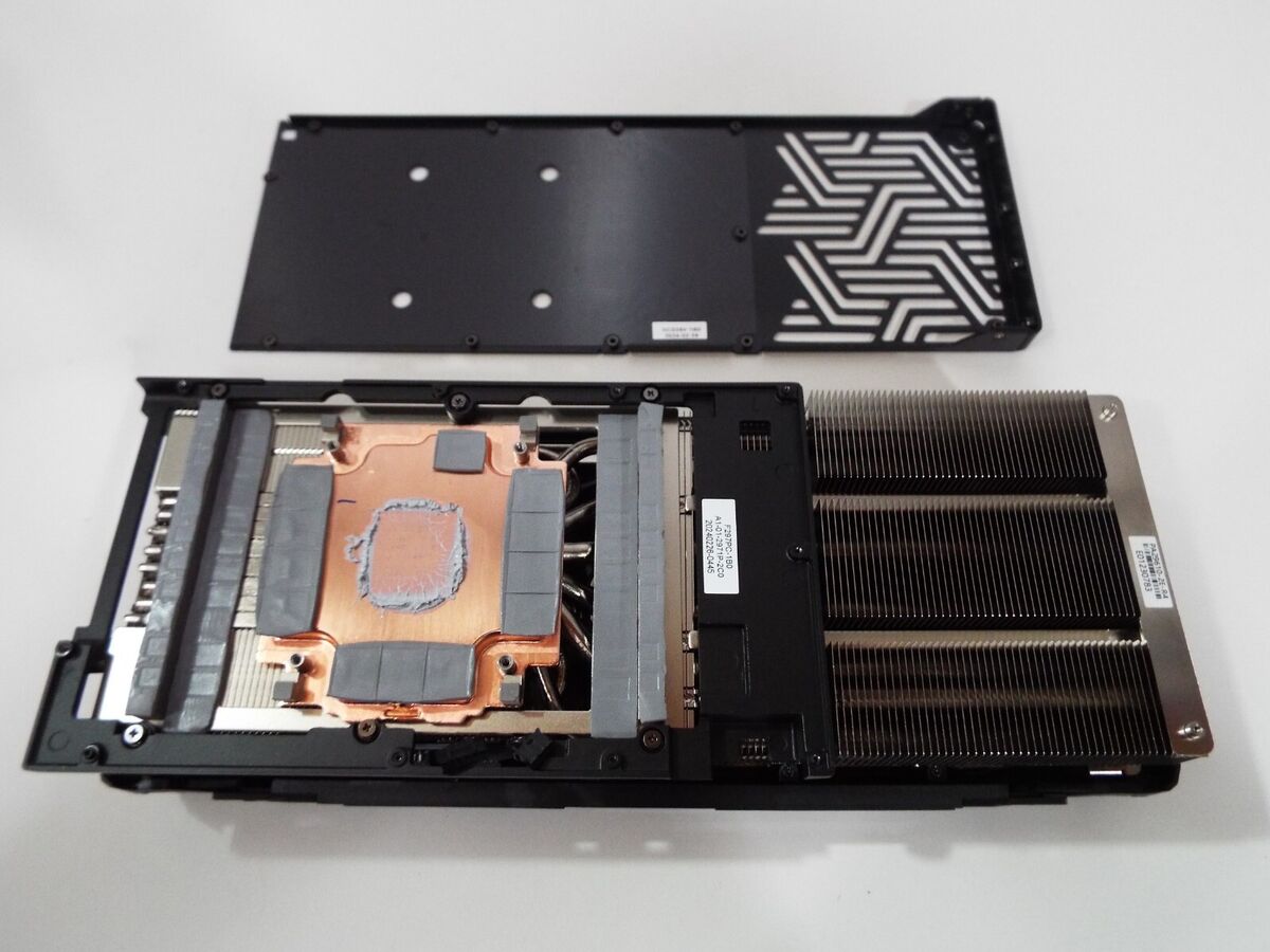 GAINWARD Video Cards PHANTOM GeForce RTX 4090 SHELL NO GPU GAINWARD Video Cards PHANTOM GeForce RTX 4090 SHELL NO GPU