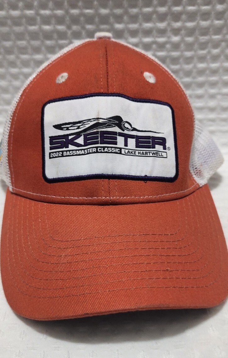Skeeter 2022 Bass Master Classic Truck Cap , Lake Har… - Gem