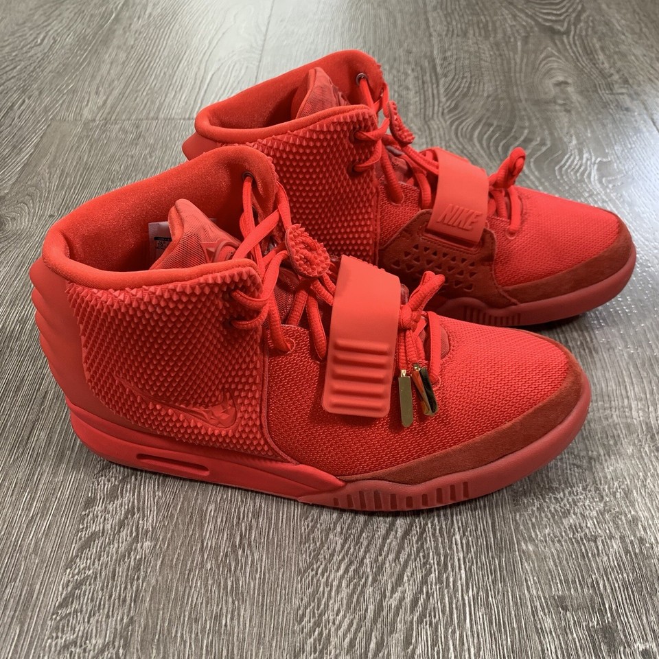NIKE Air Yeezy 2 SP Red October Kanye (508214-660), 10.5 | eBay