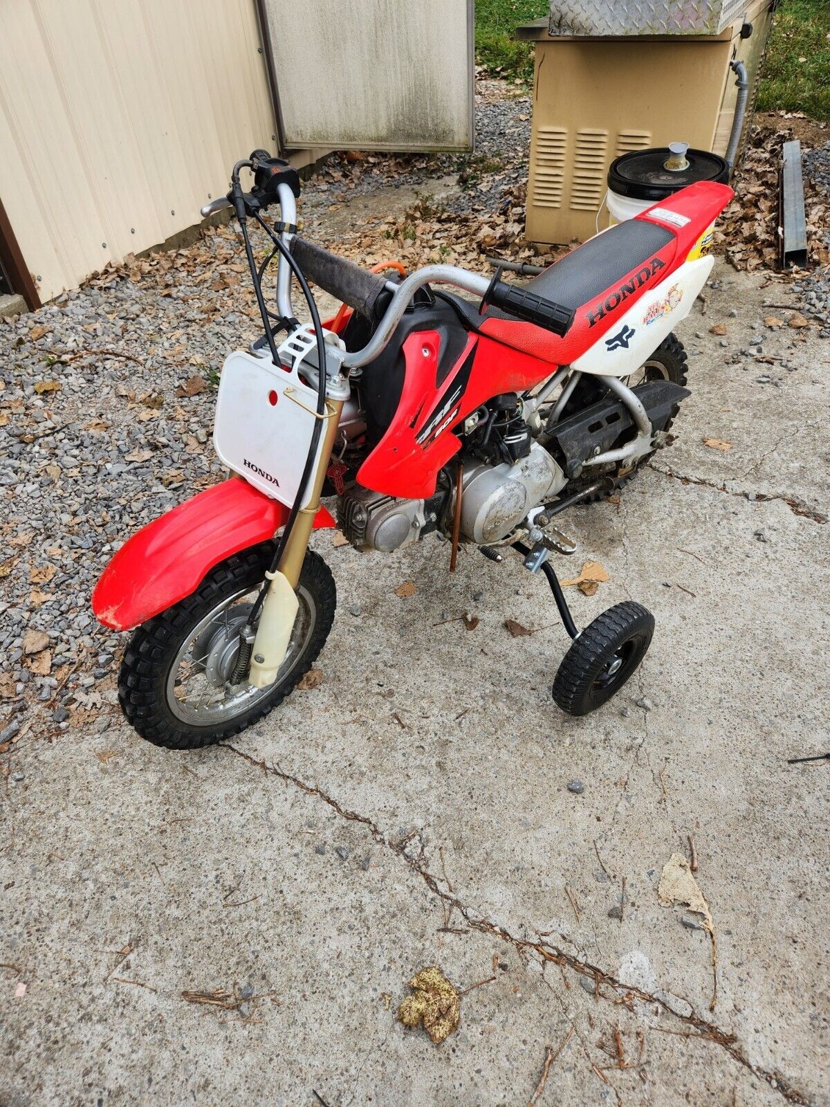 Hyper HPR 350 Dirt Bike Training Wheels 24 Volt Motorcycle - USA ...