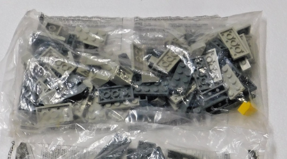 Lot of NEW Gray Mega Bloks, | eBay