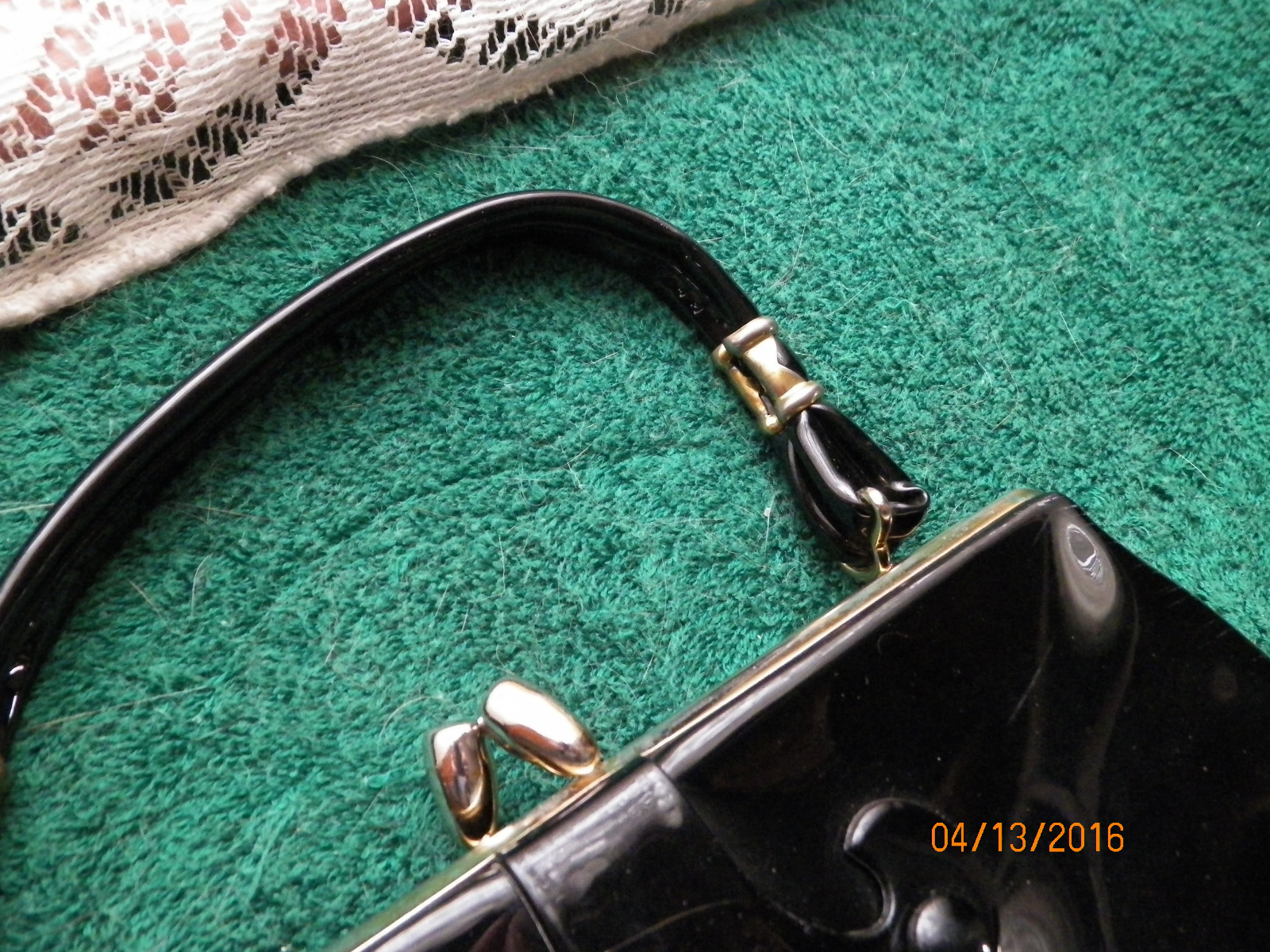 PRISTINE VINTAGE 1960'S BLACK VINYL OR PATENT LEATHER GIRLS PURSE 4 3/4 ...