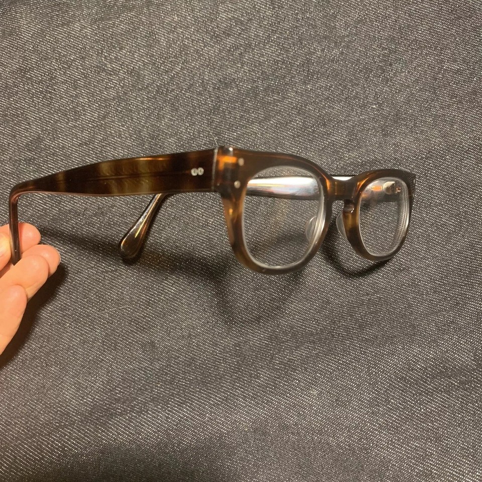 Vintage USA UNBRANDED Optical TART STYLE Depp FDR Keyhole Eyeglasses ...