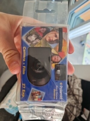 Polaroid Disposable 35mm camera Holiday - 27 Exposures | eBay UK