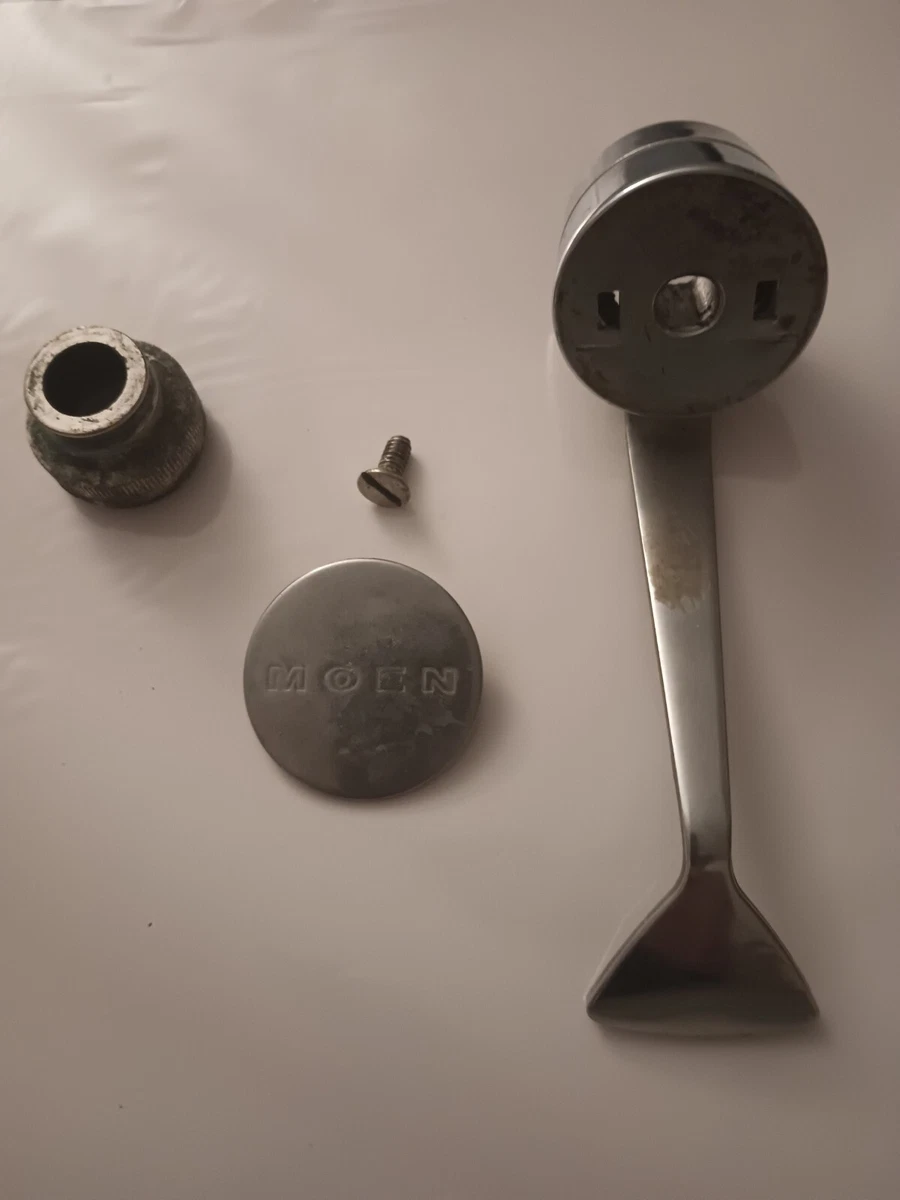 Old Moen Faucet Logo