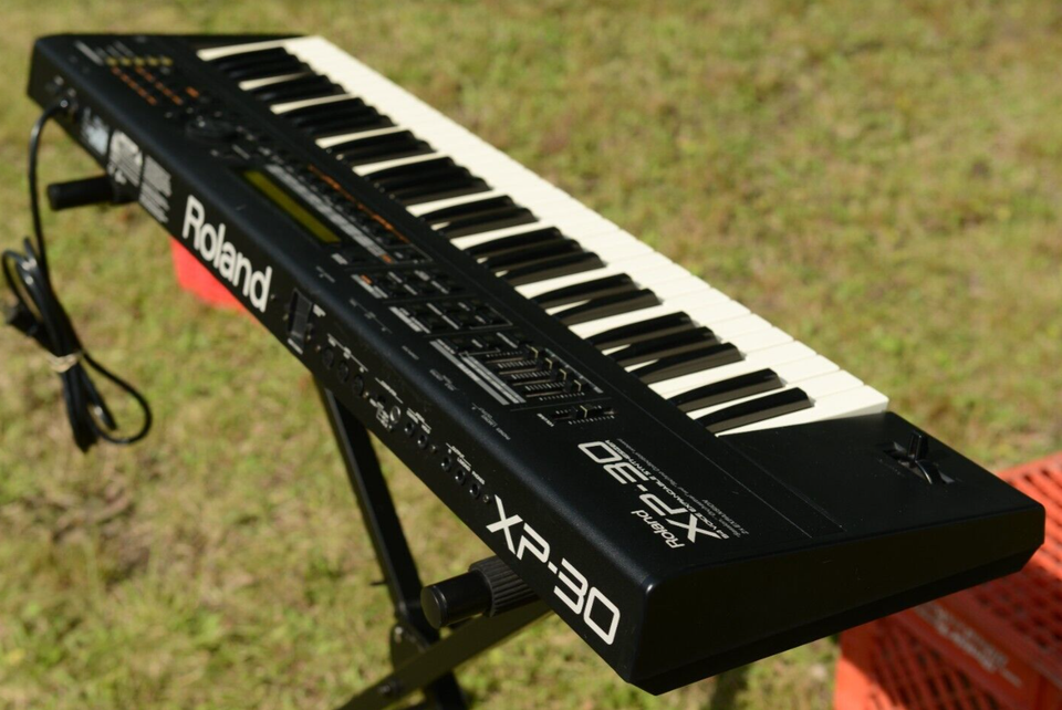 Vintage Roland XP-30 64 Voice Expandable Synthesizer - 61 Key Keyboard ...