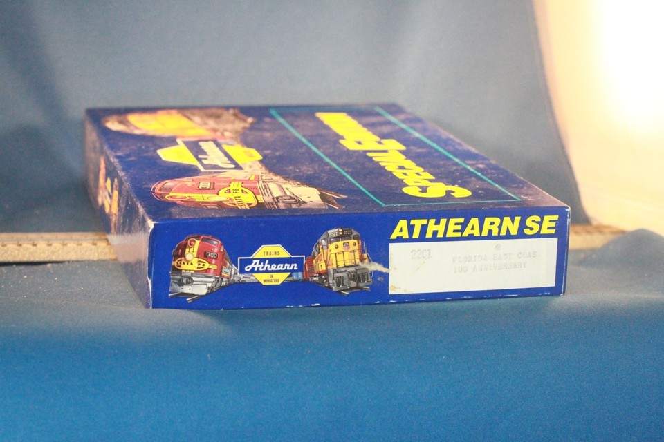 JP HO 100th Anniversary Athearn SE Florida East Coast GP40-2 Powered ...