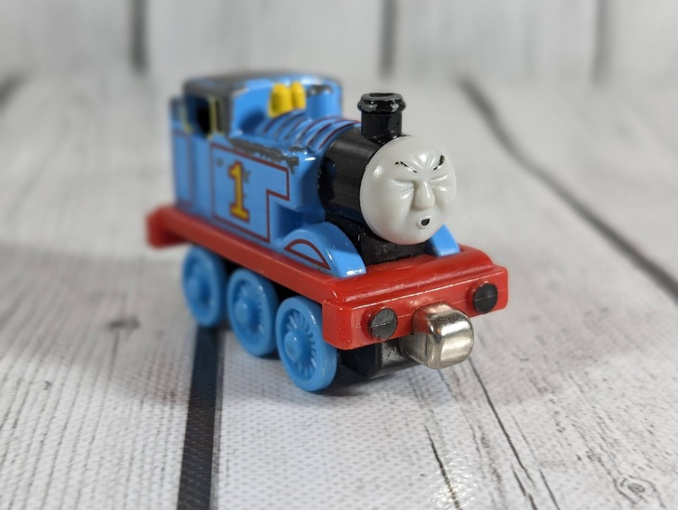 WORKING HARD THOMAS FRIENDS TRAIN TAKE N PLAY Take Along Diecast | eBay