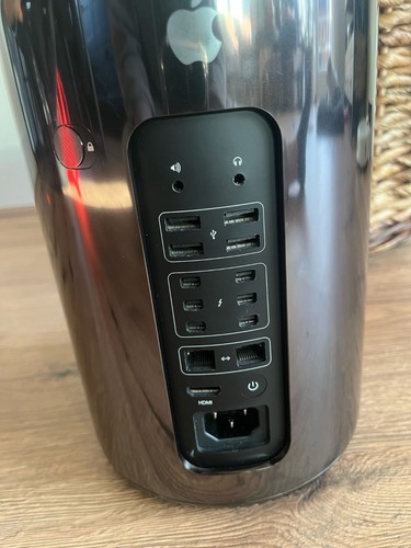 Apple Mac Pro 6.1 Quadcore 3.7 GHz, D300, 32GB RAM, 256GB SSD | eBay