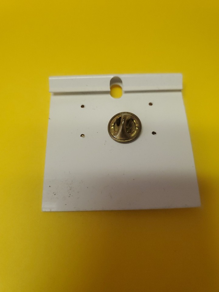 New York Giants NFL Wreath Crest PETER DAVID PIN | eBay